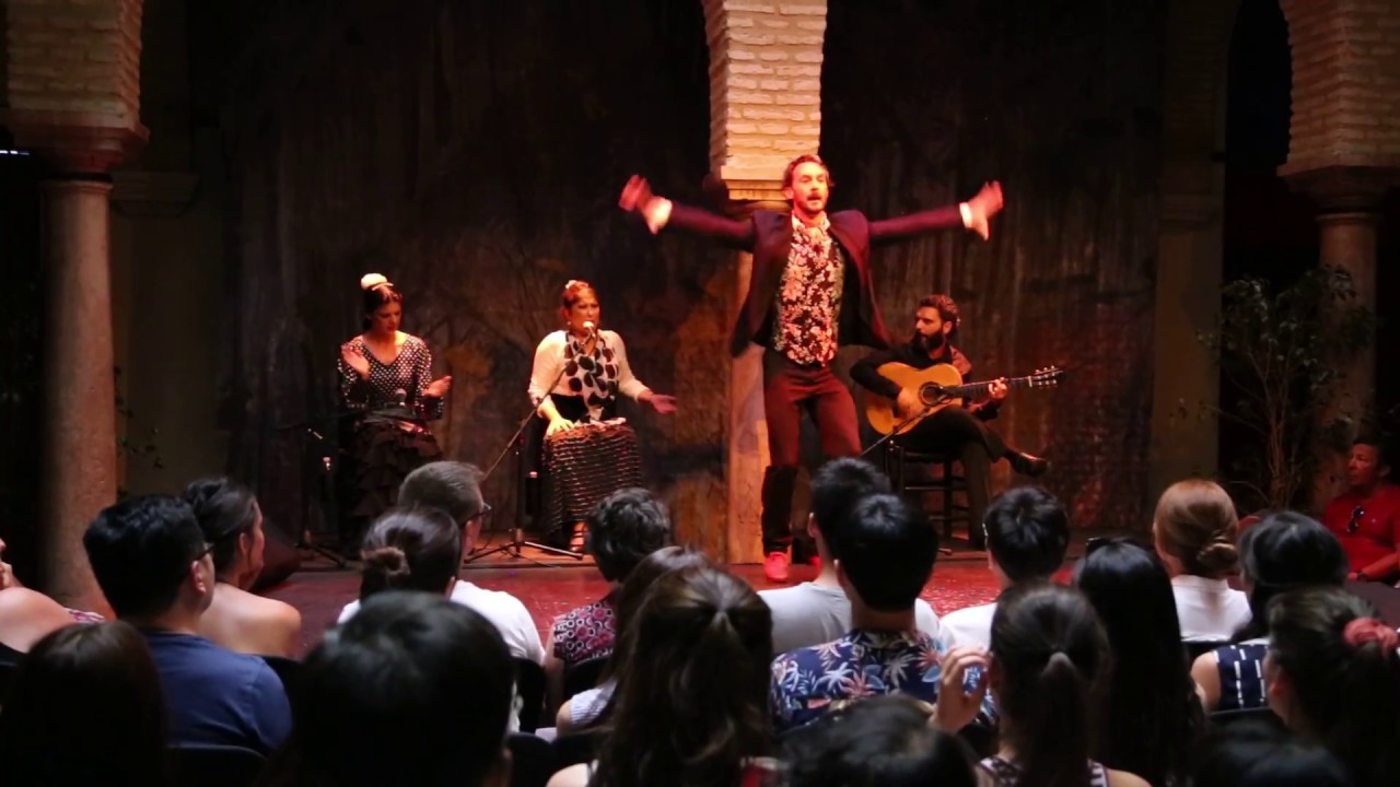 Flamenco Dance Man Solo in Seville, Spain - YouTube