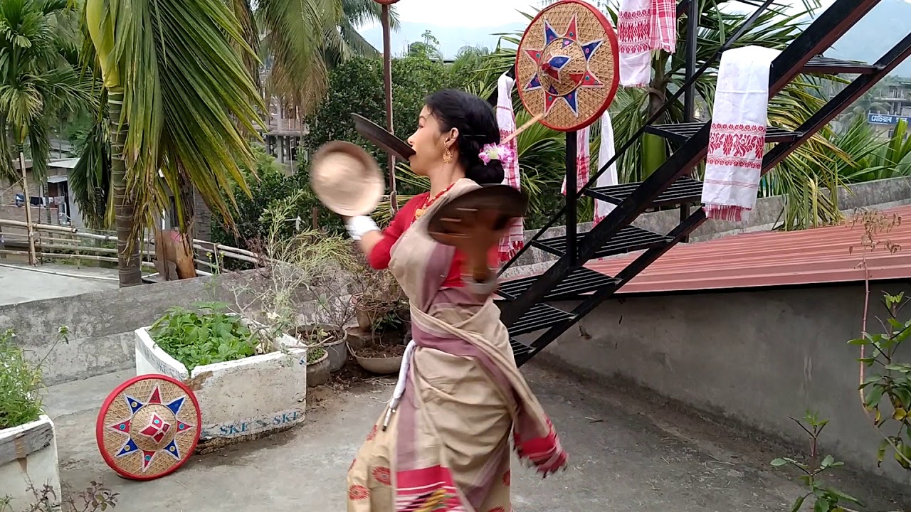 Bihu Dance Video By Nijara || Kahi Dance || - YouTube