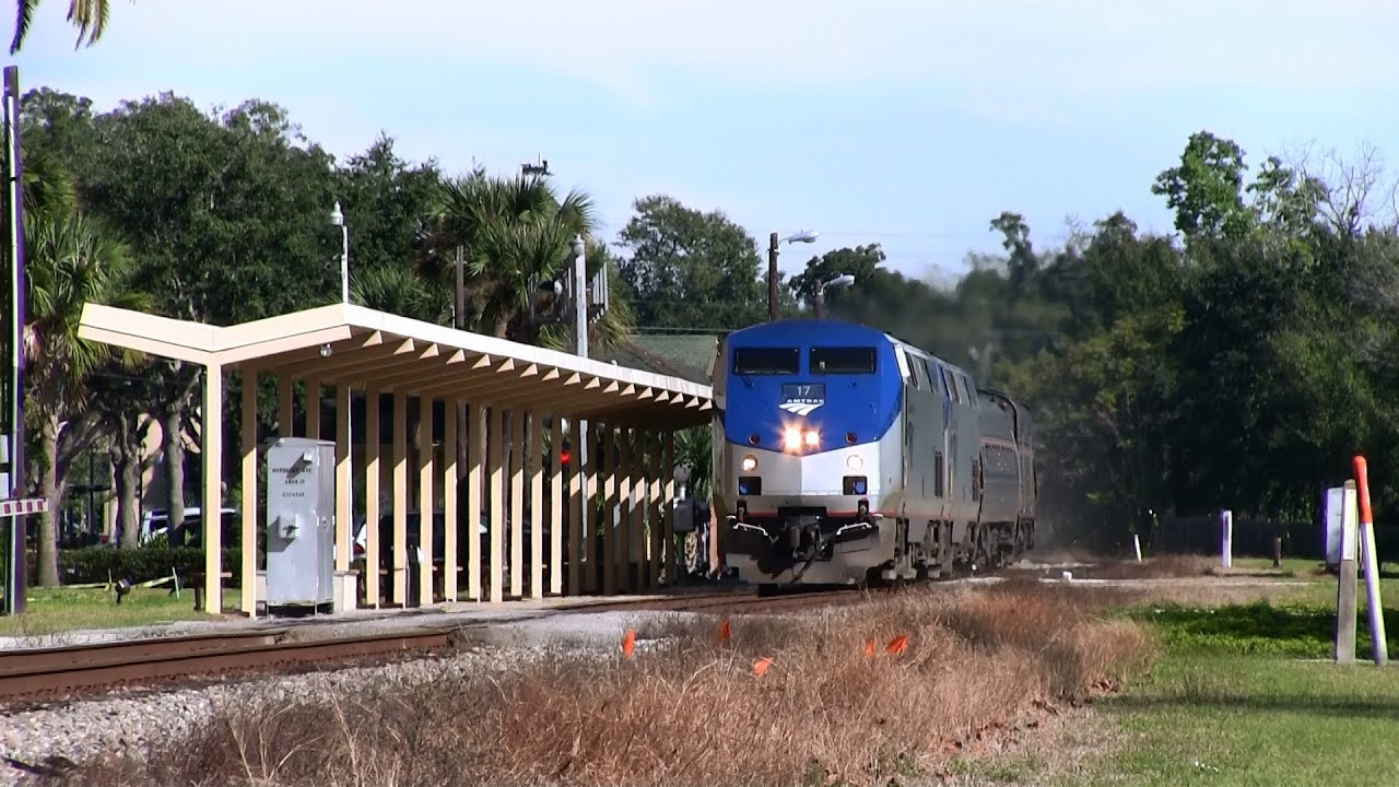 Amtrak 17 at Kissimmee (03JAN2014) - YouTube