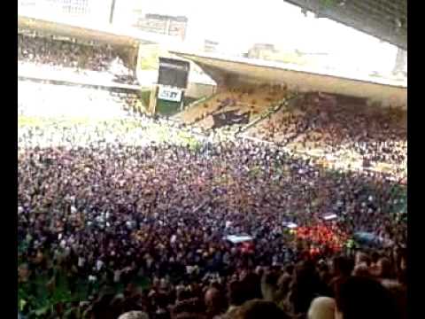 Wolves Pitch Invasion | Wolves vs QPR | PREMIERSHIP !!! - YouTube