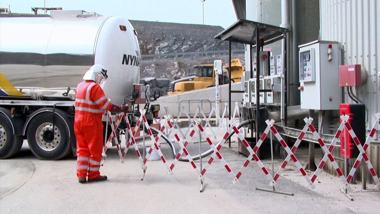 Safe handling of Bitumen - Short Version - YouTube