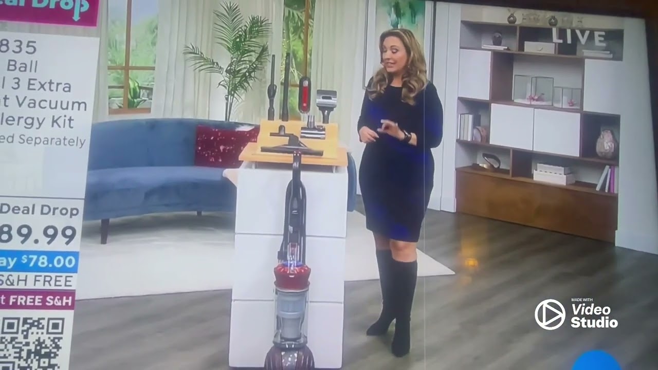 HSN’s Curvy Cutie Helen Keaney - YouTube