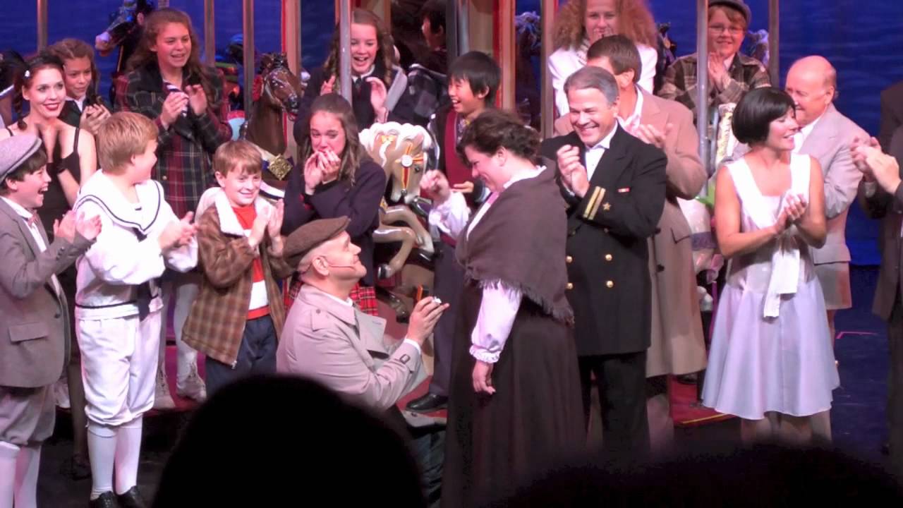 Chris & Leslie - YouTube