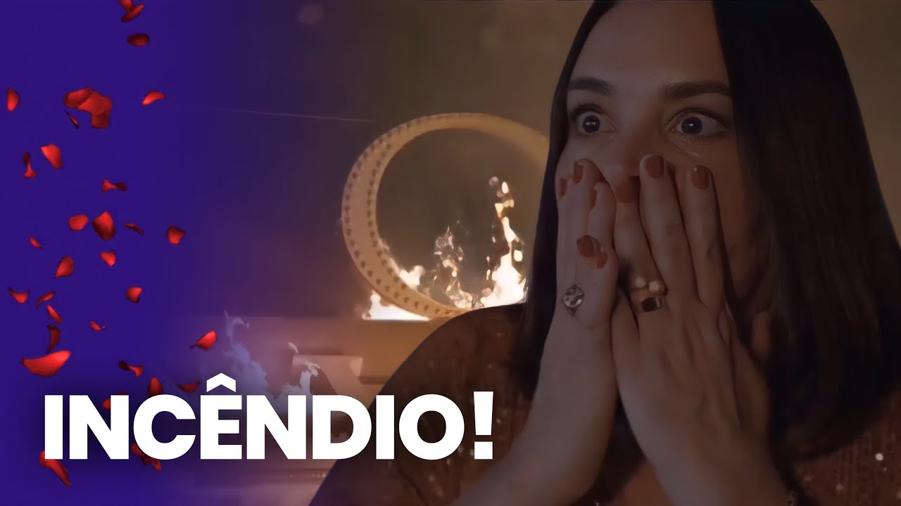 Patsy provoca incêndio no desfile da Rhodes! | Todas as Flores | Cap 14 | Tv Globo - YouTube