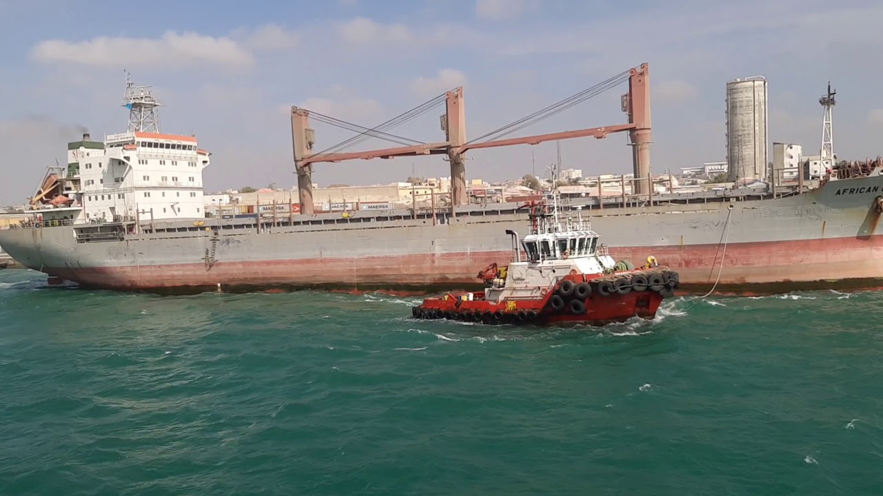 mogadishu sea port - YouTube
