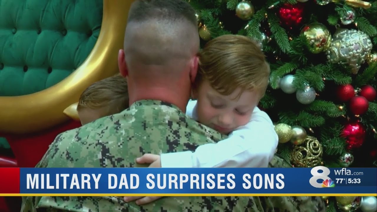 Santa surprises boys, brings dad home from deployment early - YouTube