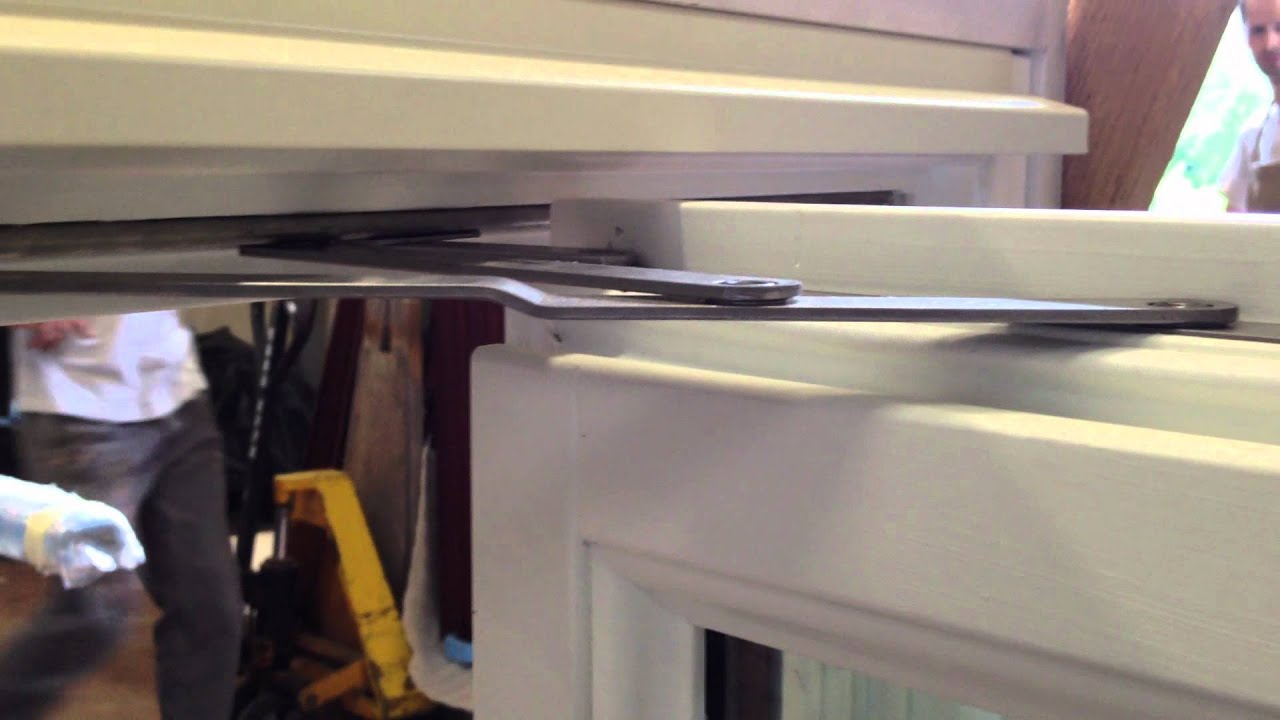 Window Hinges test 1 - YouTube