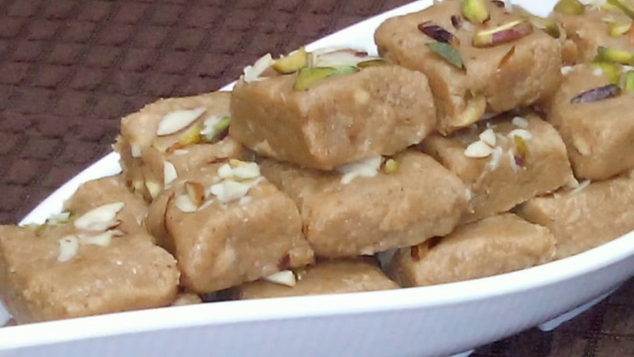 अफलातून बर्फी // Aflatoon Barfi // Homemade Sweet Recipe // - YouTube