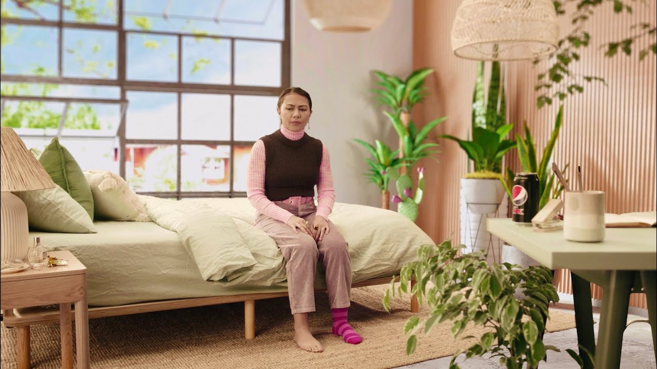 Meanwhile in the Pepsi®-verse… | Socks - YouTube