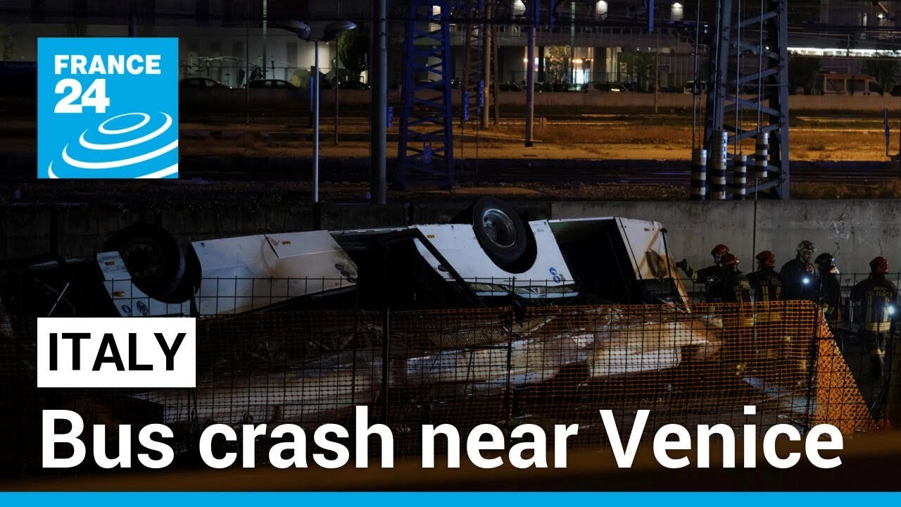 At least 21 dead, 20 injured in bus crash near Venice • FRANCE 24 ...