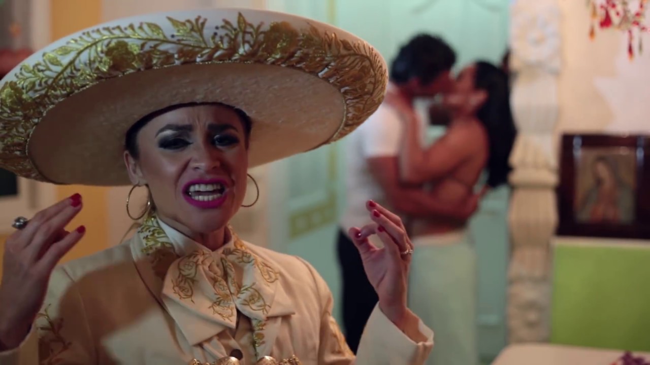 Edith Encalada feat. El Mariachi del Divo Alma de Juárez "El Farsante ...