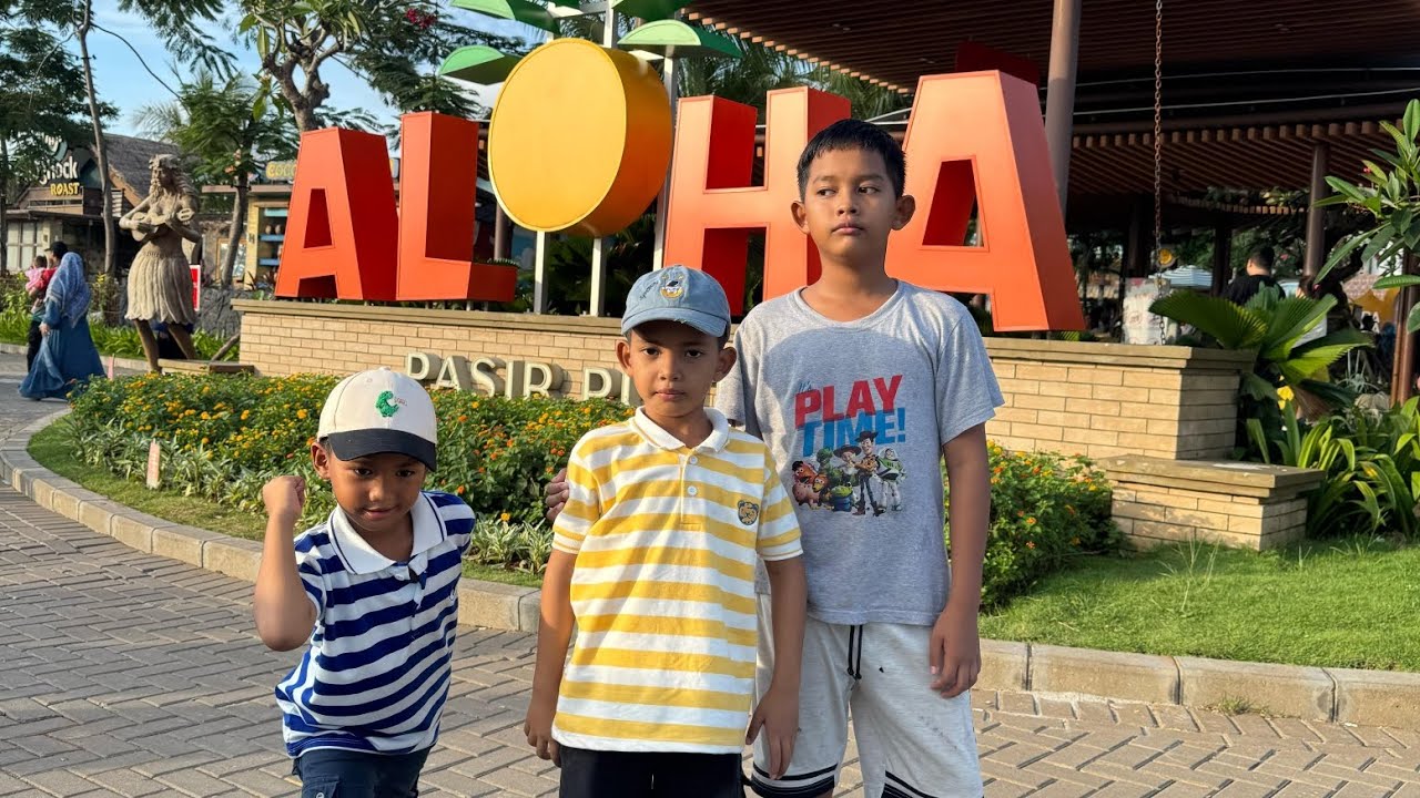 Jalan-jalan ke Aloha PIK!! Dan banyak wisata lain di PIK!! - YouTube