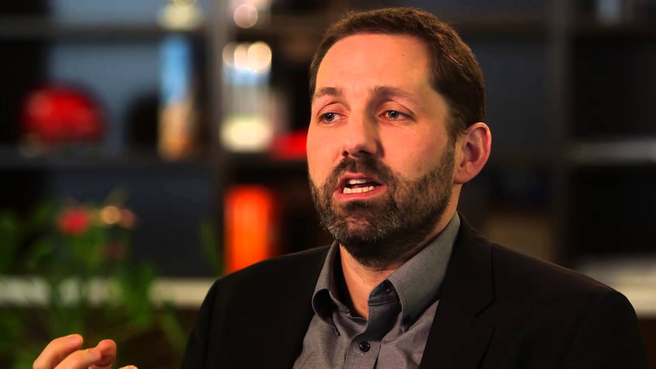 Ewan Duncan: The leadership factor - YouTube