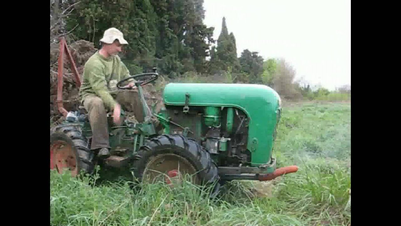 tracteur holder A12 bois.mp4 - YouTube
