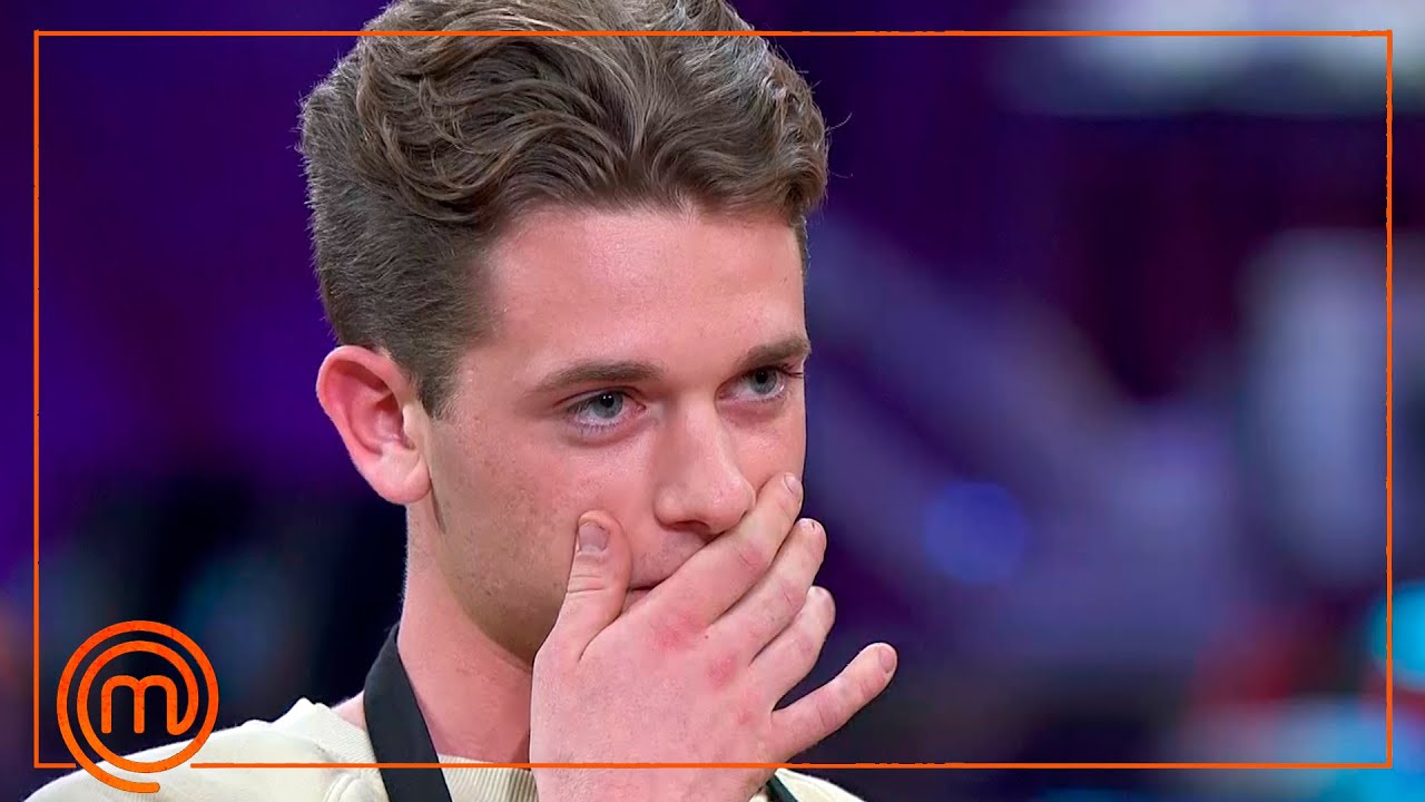 LUCA es el aspirante que deja las cocinas de MasterChef 11 - YouTube