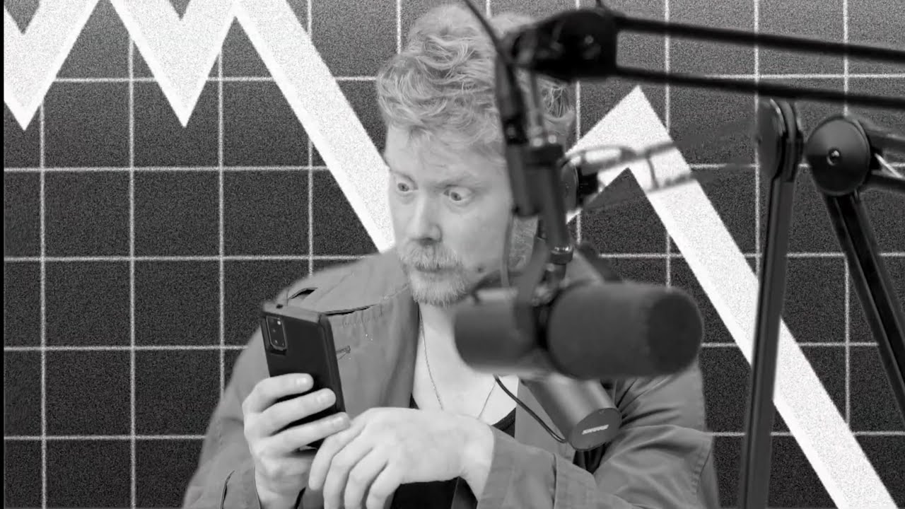 Conservative Podcaster Jumps Off Bridge - YouTube