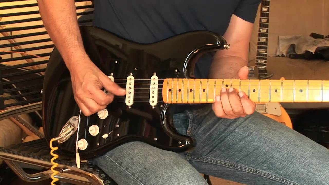 Fender Custom Shop Stratocaster David Gilmour Signature Model Part1 ...