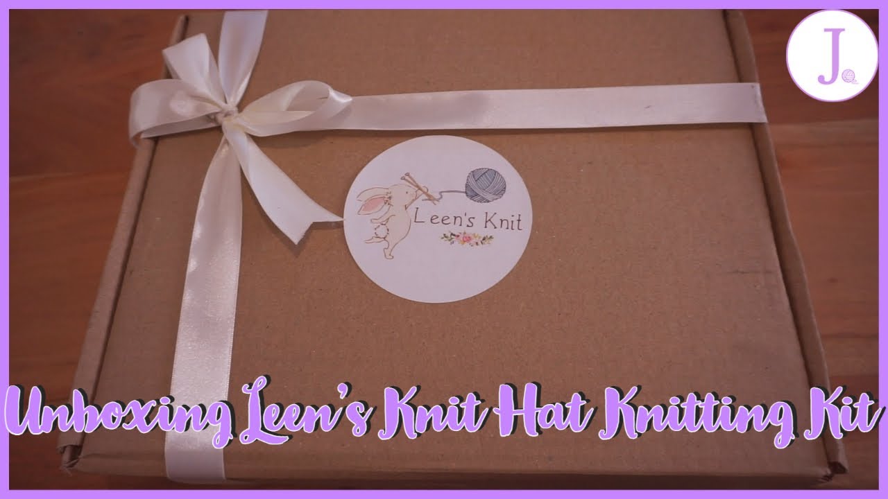 The Yarntator - Unboxing Leen's Knit Hat Knitting Kit - YouTube