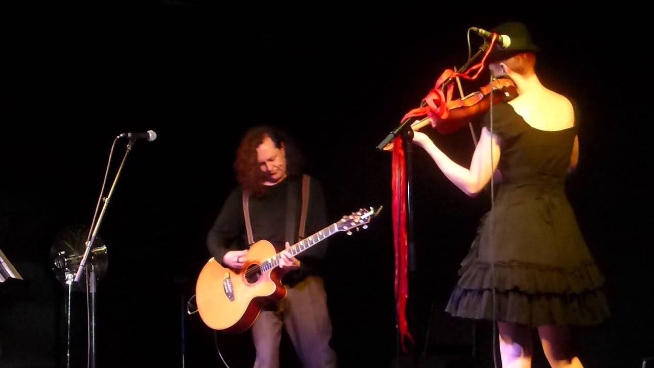Miles Hunt & Erica (The Wonder Stuff) - Maybe - Edinburgh 29/11/15 ...