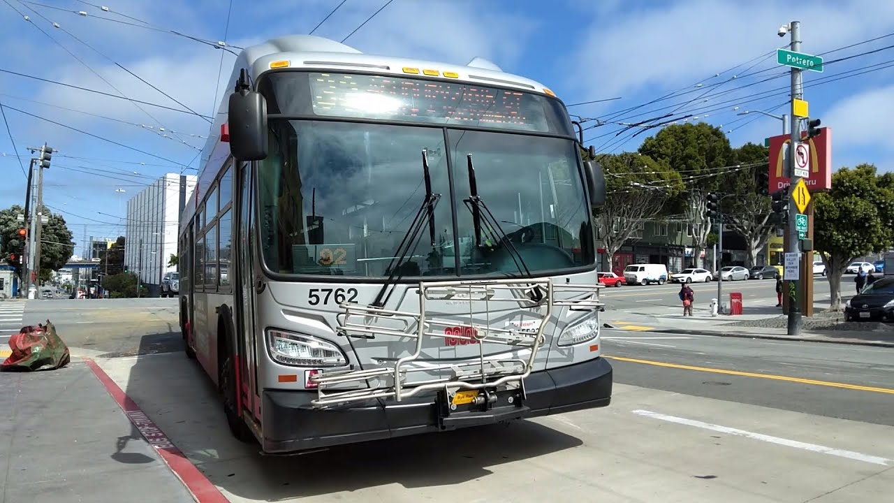 SF Muni 2018 New Flyer XT40 #5762 on Route 33 Ashbury/18th Street ...