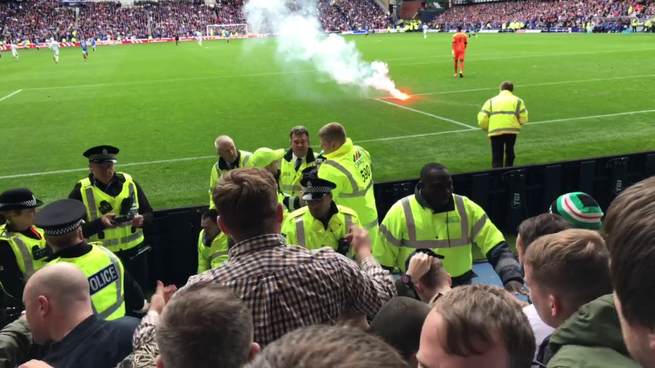 CELTIC FANS PARTY AT IBROX - YouTube