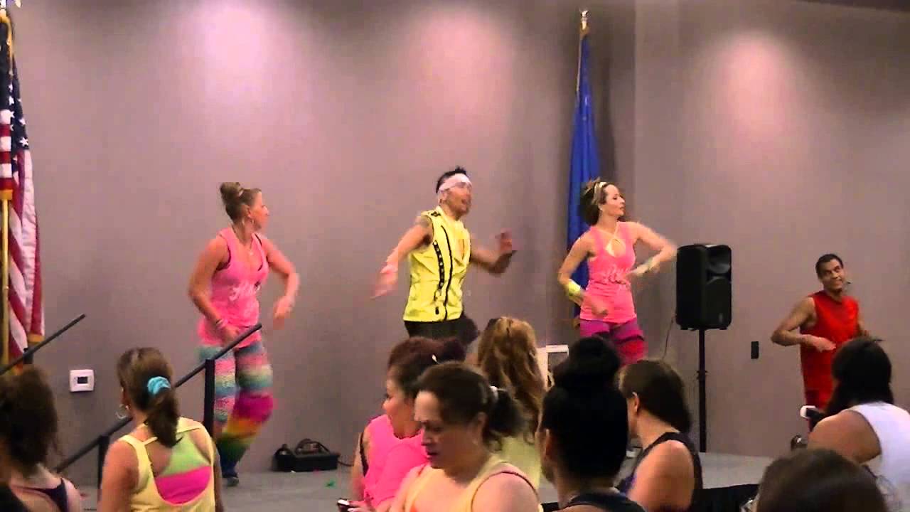 ZUMBA SELFIE Rainbow Zumbathon VEGAS ZUMBA CREW - YouTube