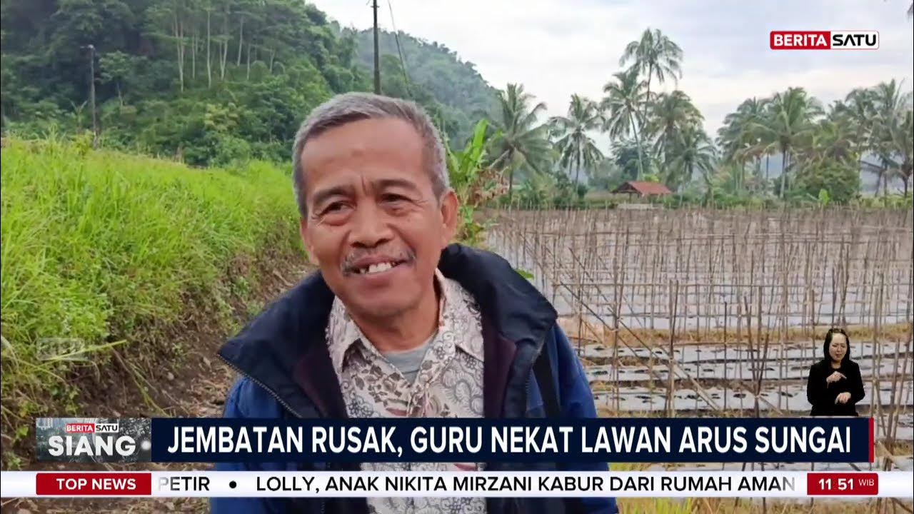 Jembatan Rusak, Seorang Guru di Cianjur Nekat Menyeberang Sungai Lawan Arus | Beritasatu - YouTube