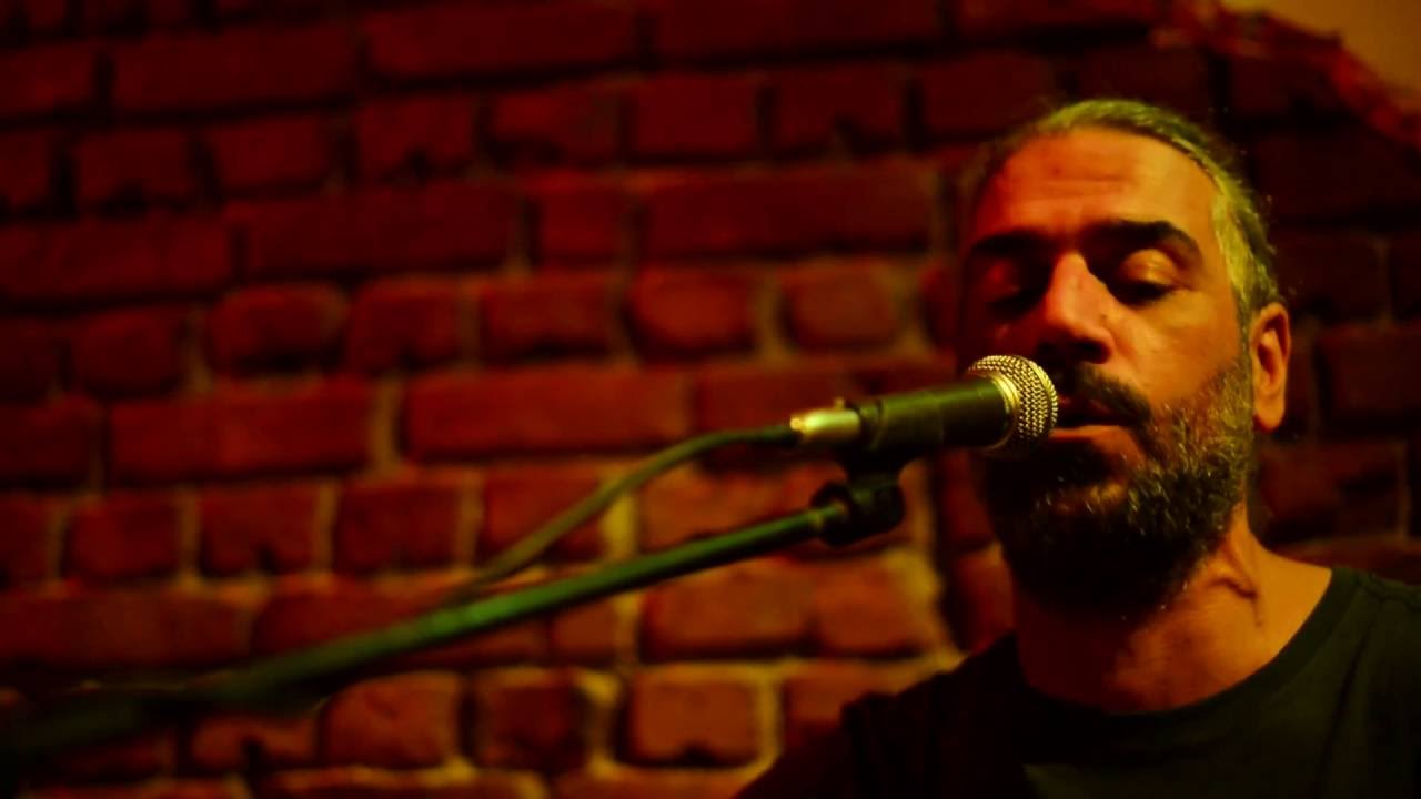 Καίσαρας Κίκης - Το λιμάνι (live @Καφέ αμάν Σέρρες 29/07/2016) - YouTube