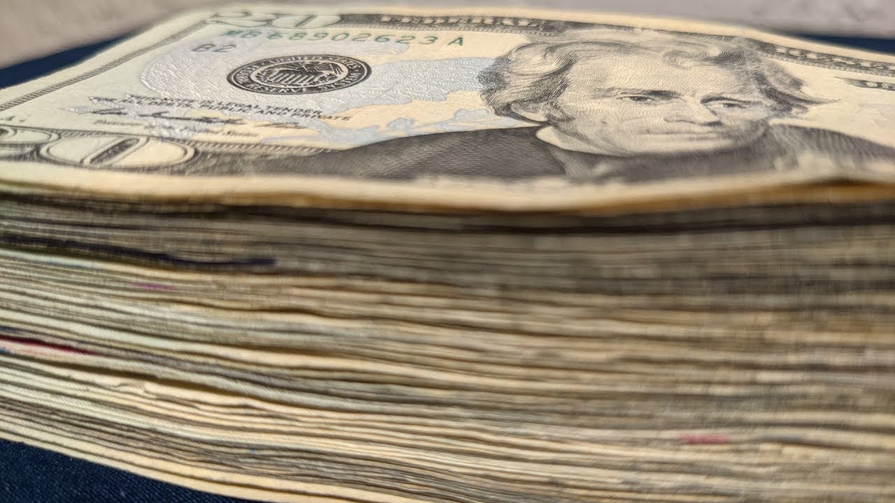 Counting Stacks Of Twenties 620 Cash In 20 Bills YouTube