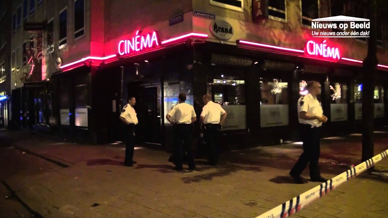 Man gewond bij schietpartij Café Cinema Rodezand Rotterdam - YouTube