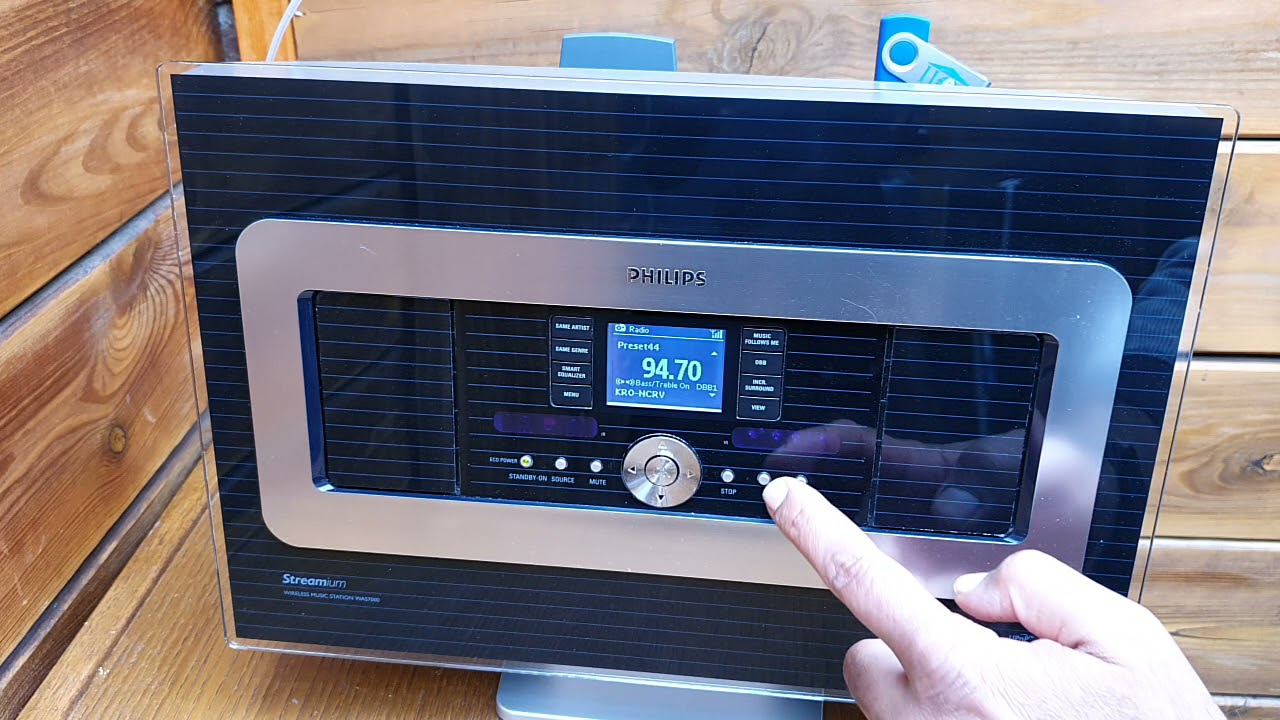 Philips Streamium WAS7000 Wireless Music System - Sound Test - Designed ...