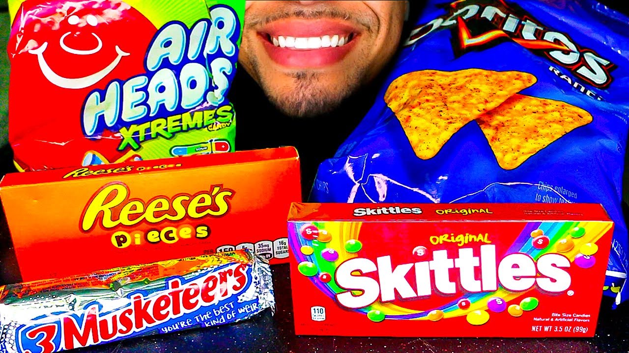 ASMR CANDY EATING JUNK FOOD MOUTH SOUNDS BIG BITES CRUNCHY MUKBANG ...