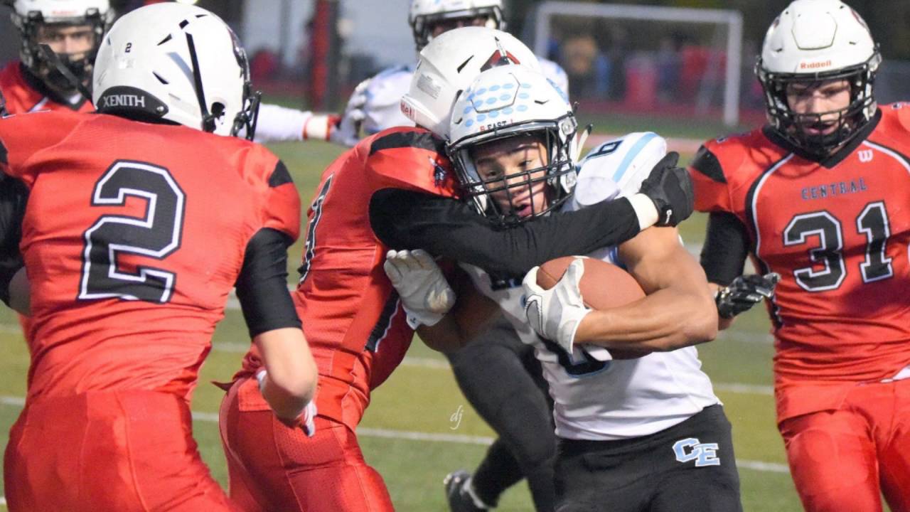 Cheyenne East Vs Cheyenne Central Football - YouTube