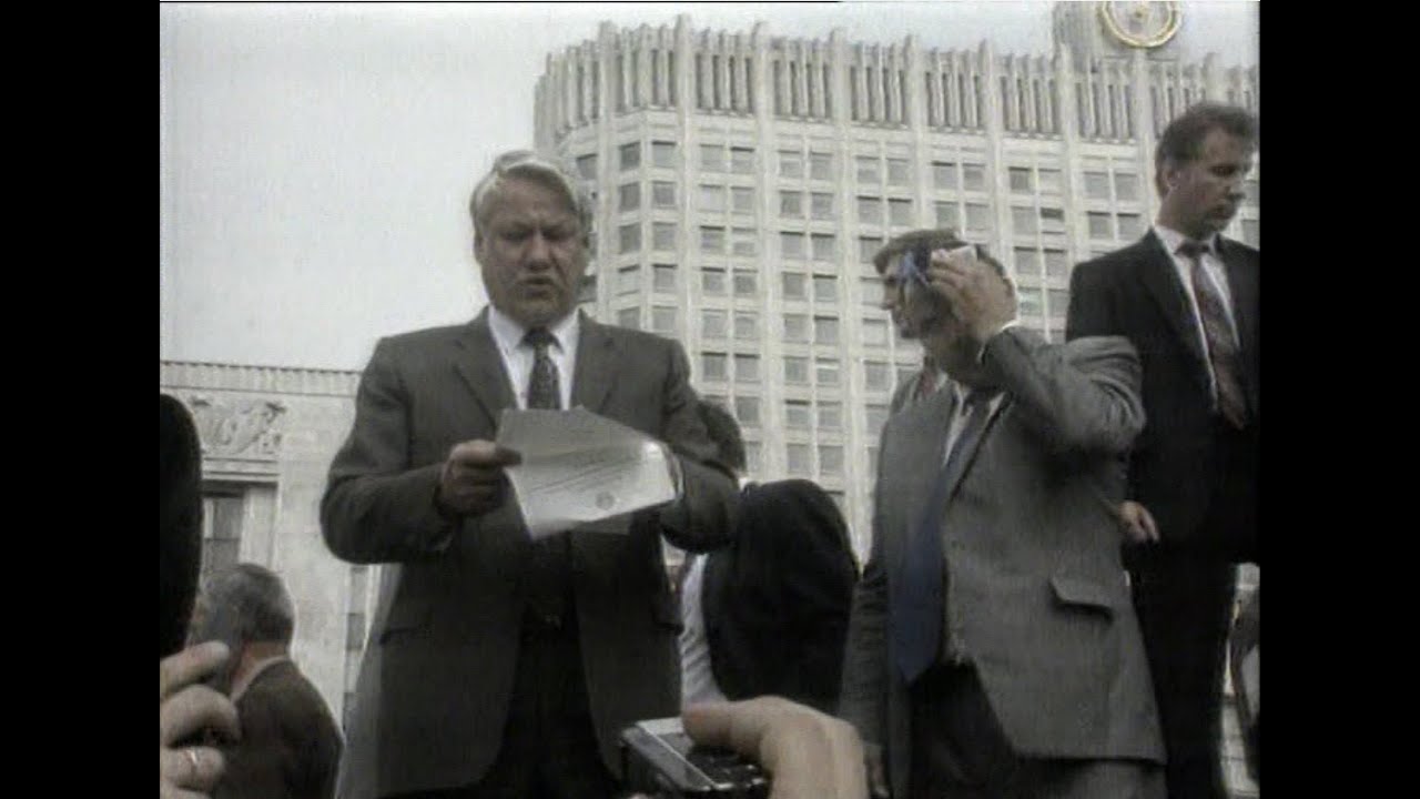 Yeltsin on the Tank: 1991 Soviet Coup Attempt & 1993 Constitutional ...