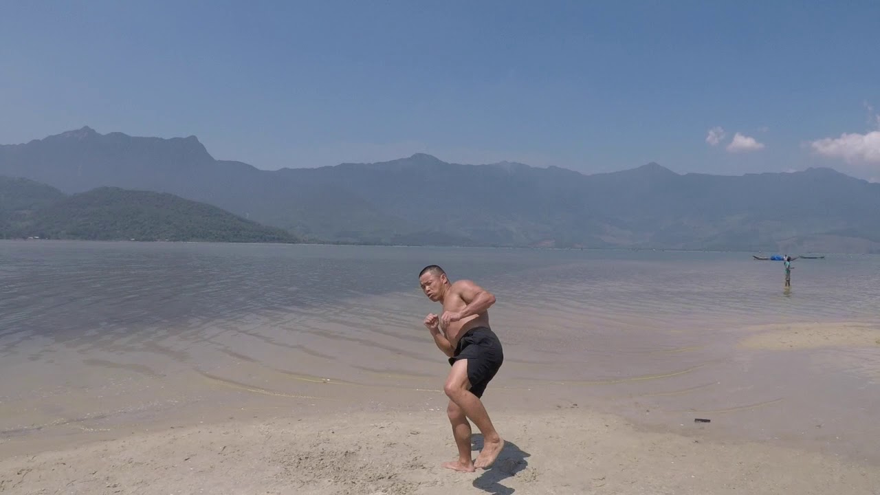 Traditional Shaolin Kung Fu | Internal And External Workout | Shifu Yan ...