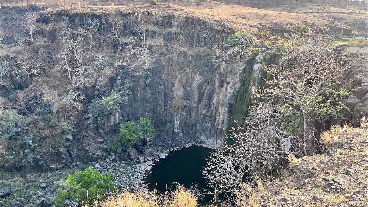 Patalpani Waterfall , Indore #waterfall #indore #mhow - YouTube