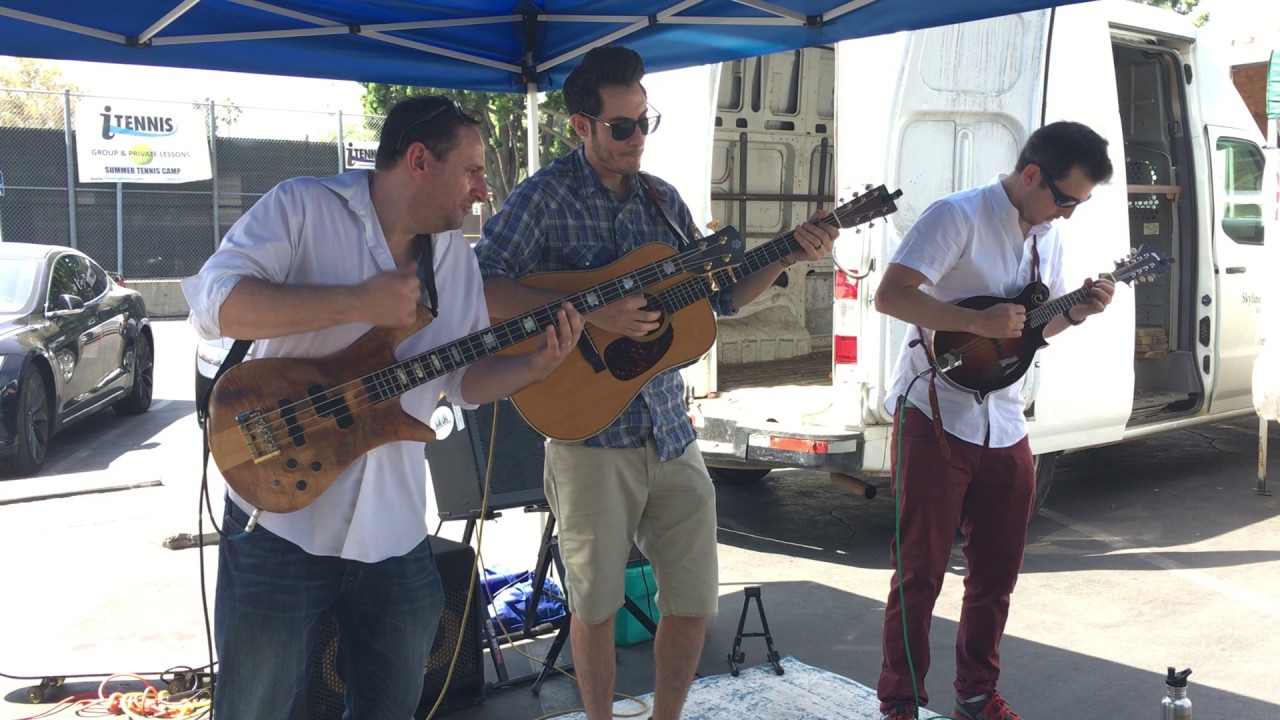 Plummer Park Farmers Market Provides Local Goods to Weho Community ...