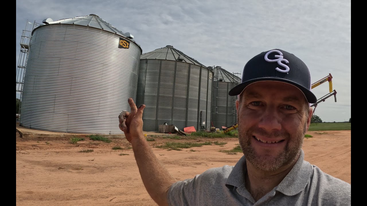 How to Build a Grain Bin - YouTube