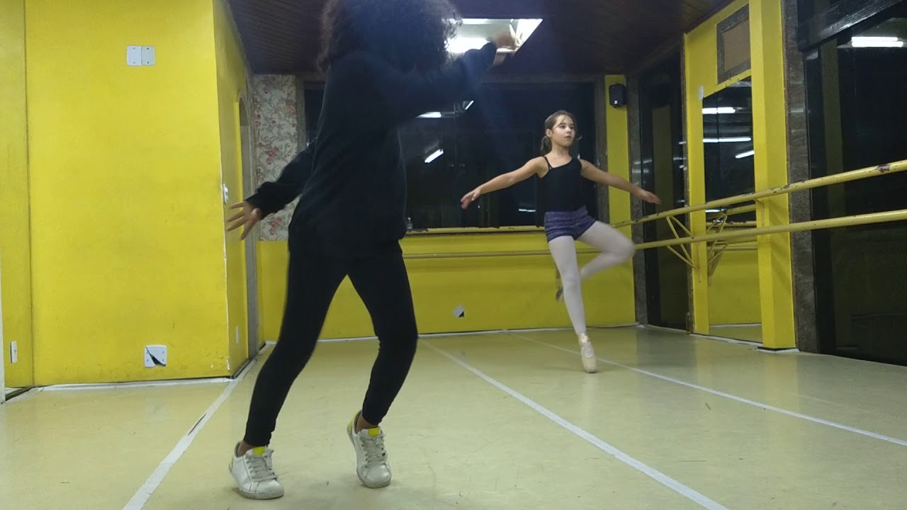 Ballet x Funk _ com Marcella Duarte _ #VEDA17 - YouTube