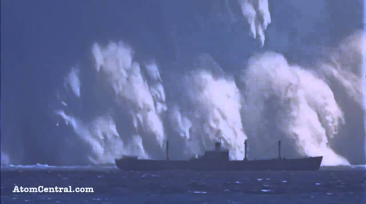Epic Underwater Nuclear Explosion ! HD - YouTube