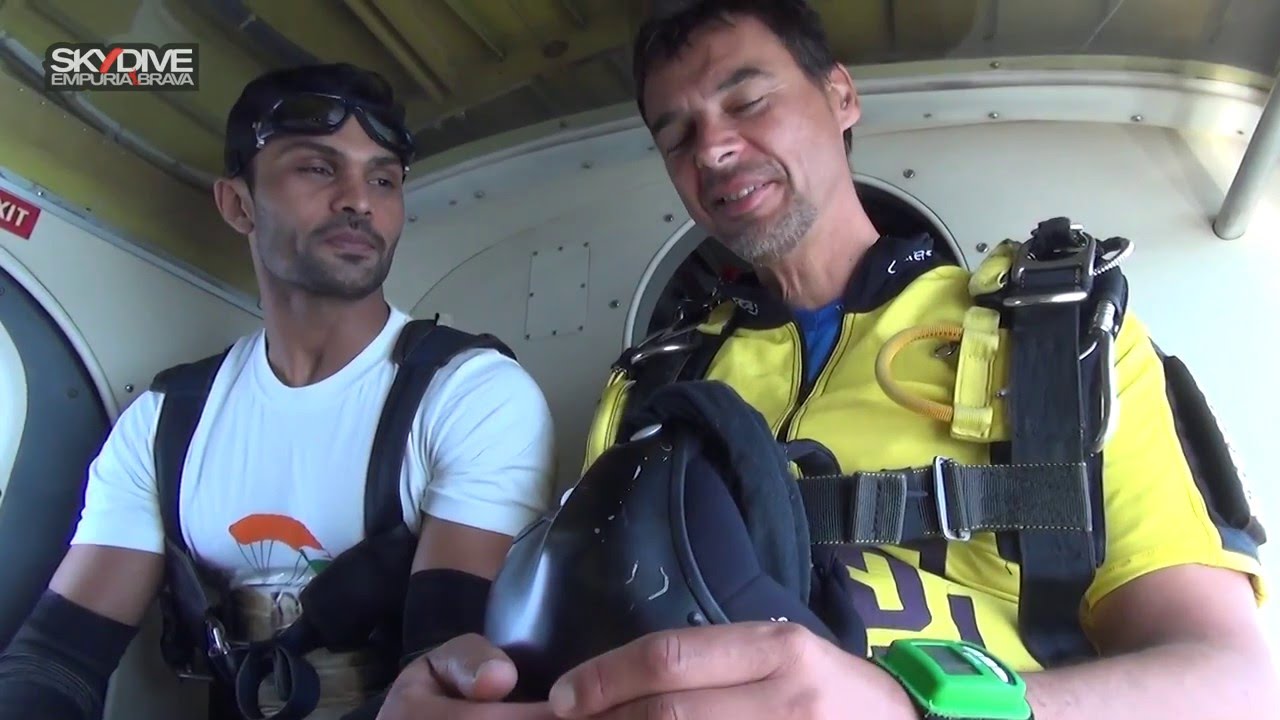 FIRST ACTOR TO SKYDIVE FOR MOVIE PROMOTION - YouTube