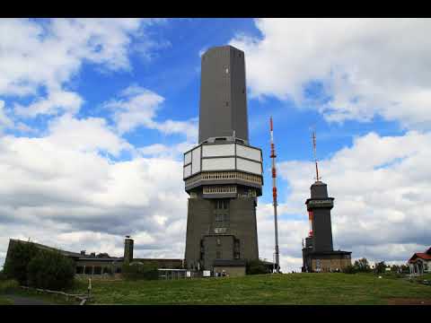 DB0HRF VHF beacon - CW + PI4 144.475 MHz - YouTube