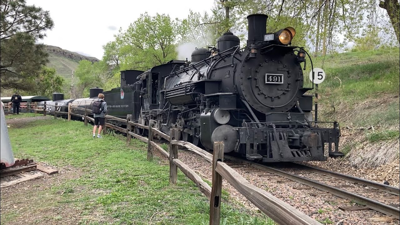 D&RGW 491 Doing the Alamosa Dance - Colorado Crossings Day 1 - YouTube
