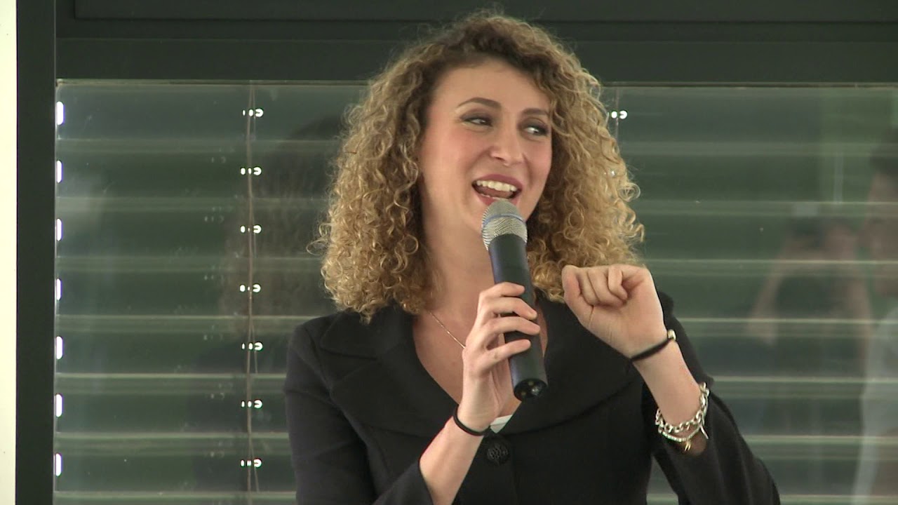 Martina Mondati "First Interview? The ultimate tips to impress a ...