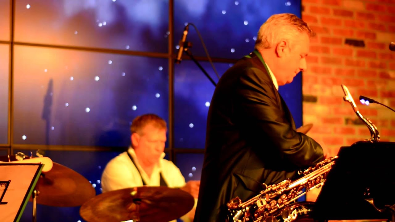 Autumn Leaves by The Andy Cahill Jazz Quartet - YouTube