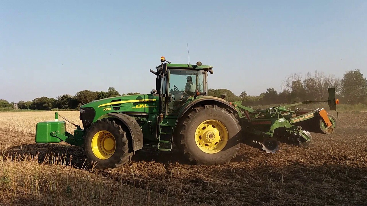 John Deere 7730 - YouTube