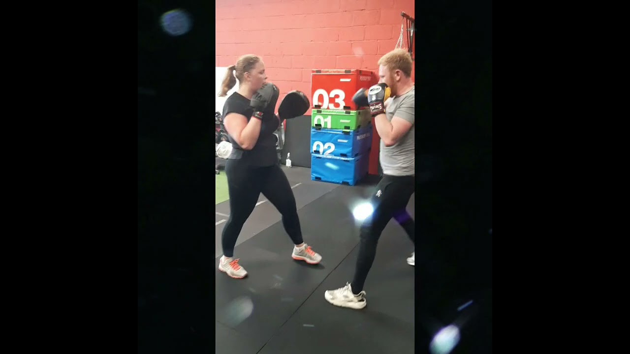 Lee Kemp Boxing Academy highlights - YouTube