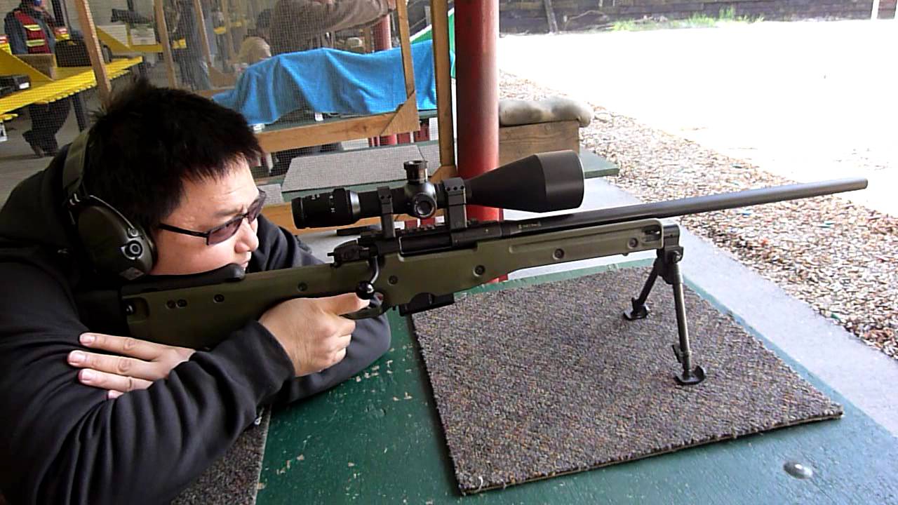 Accuracy International AE sniper rifle - YouTube