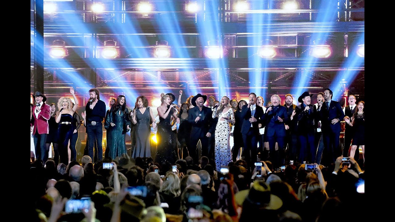 CMAs Open With Star Studded Tribute to Las Vegas, Texas and More - YouTube