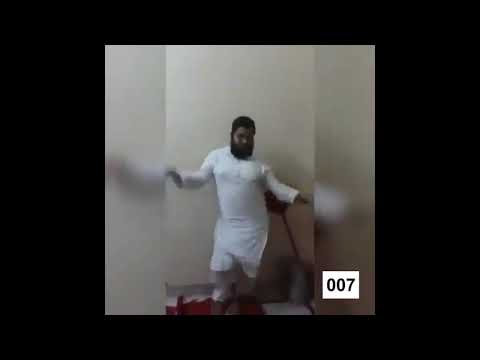 Fake Muslim Hujur Naked Dance